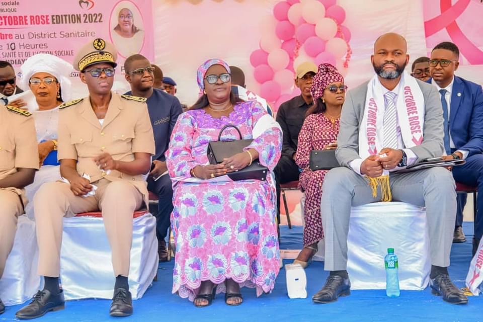 Cérémonie de lancement « Octobre Rose 2022 » au District Sanitaire de ...
